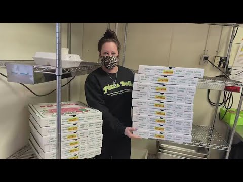 Pizza Bella Donates Food to First Responders