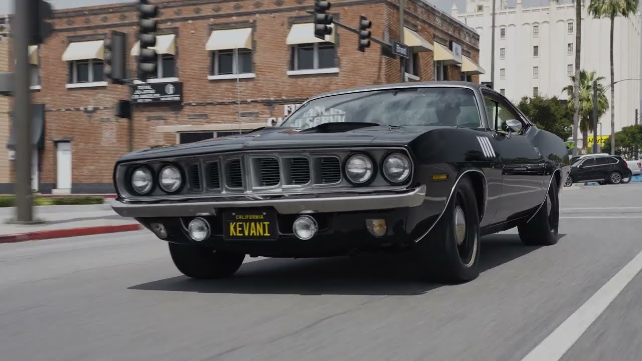 Rare 1971 Barracuda // Cult of Personality- Living Colour (4K)