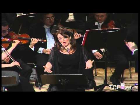 "Senza mamma" Suor Angelica di Giacomo Puccini - Donata D'Annunzio Lombardi 07/02/14