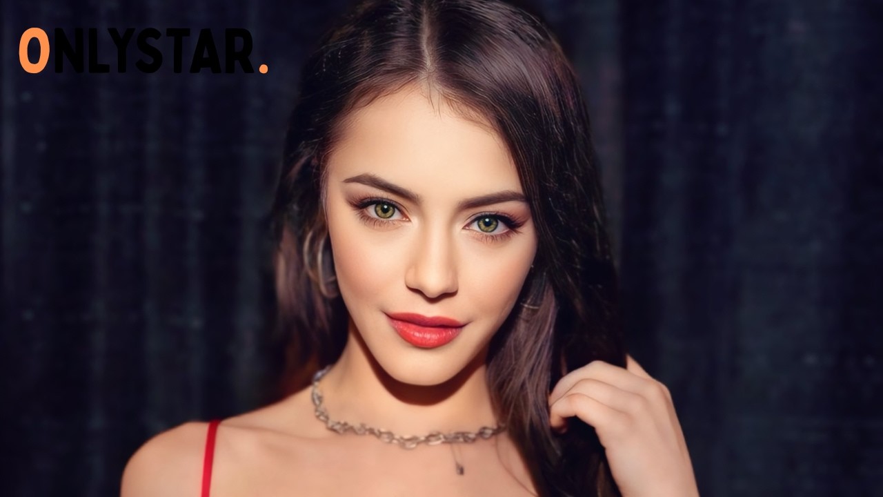 Top 7 Beautiful Small B**bs Prnstars | ONLYSTARS