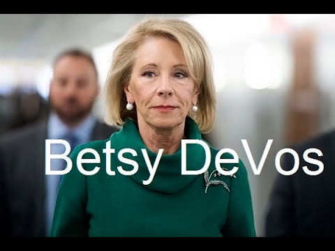 How To Pronounce Betsy DeVos In American English ? How To Pronounce Betsy DeVos In British English