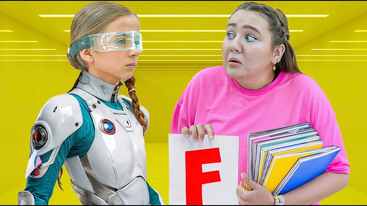 Ruby and Bonnie Get a Robot Helper! Robo-Bonnie Does Everything for Ruby