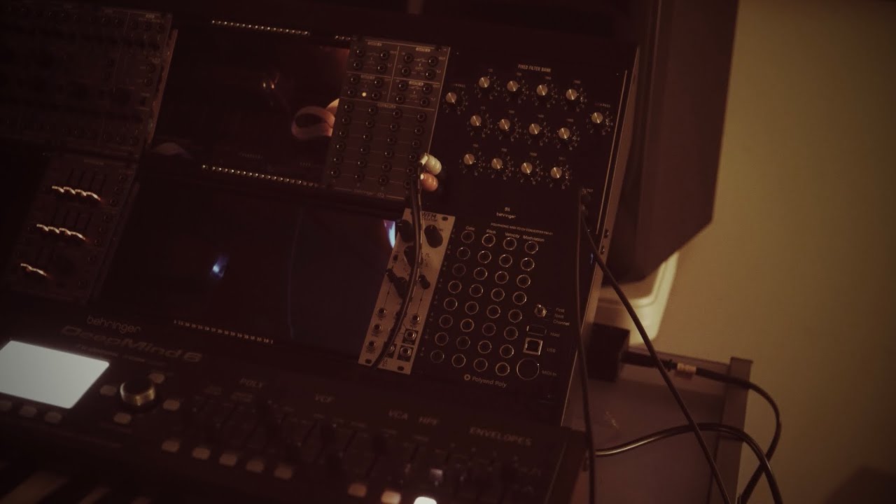 Behringer 914 Fixed Filter Bank аналоговый синтезатор, eurorack купить в Москве в интернет ...