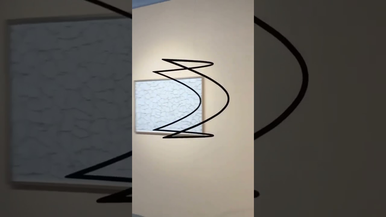 “It’s not a square wait for it!  🎥 @troika london   #art #artistsoninstagram #artoftheday #artist
