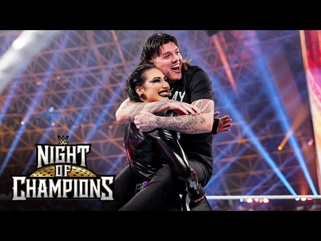 [WATCH] Dominik Mysterio kisses Rhea Ripley in unseen WWE video