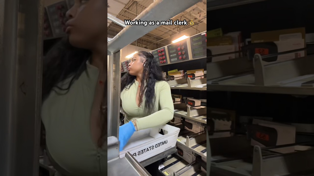 Just another day in the plant 🥰 #mailclerk #usps #postoffice #clerk #jobvlog #postalservice