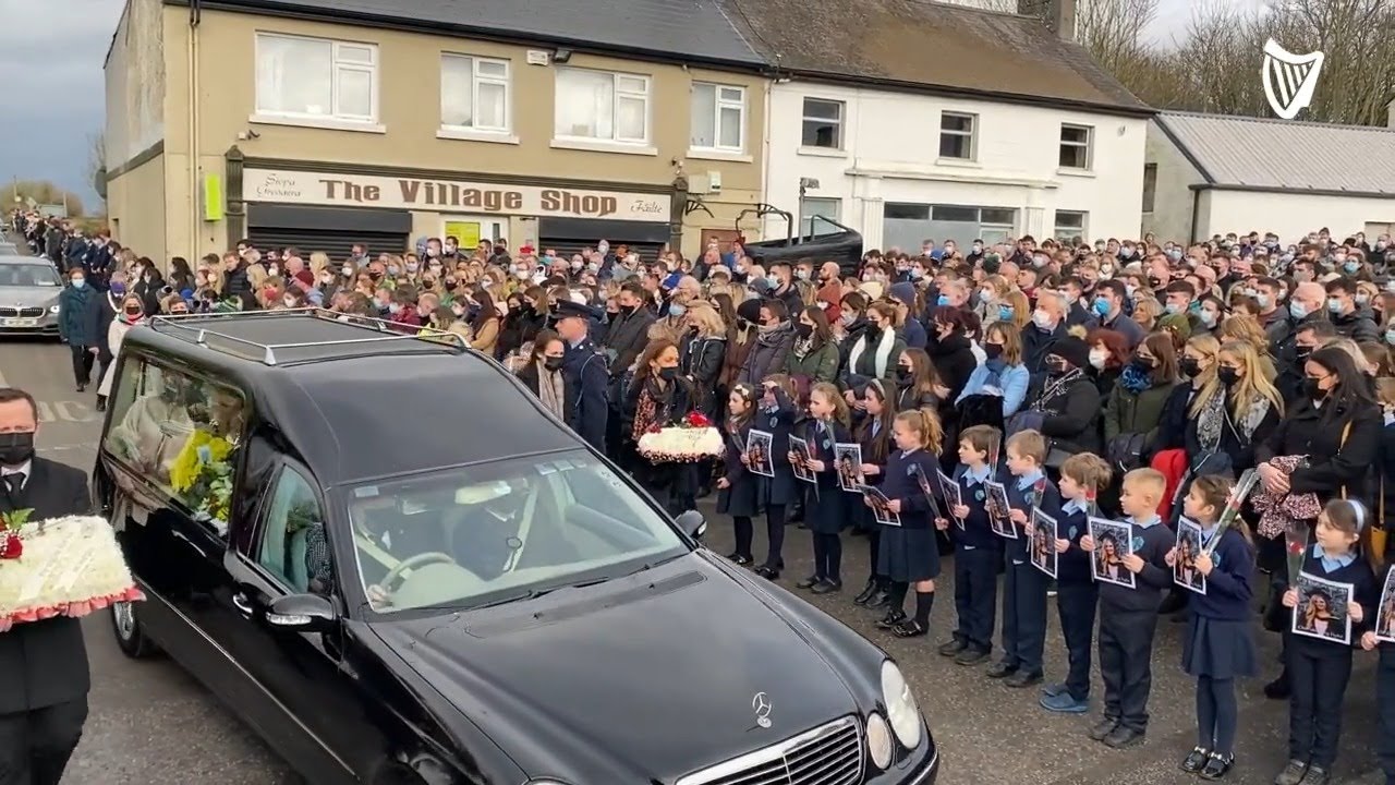 Guard of honour and musical tributes given for Ashling Murphy's funeral