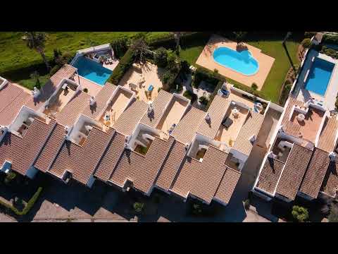 SOLD – Single-storey terraced house with fantastic sea views