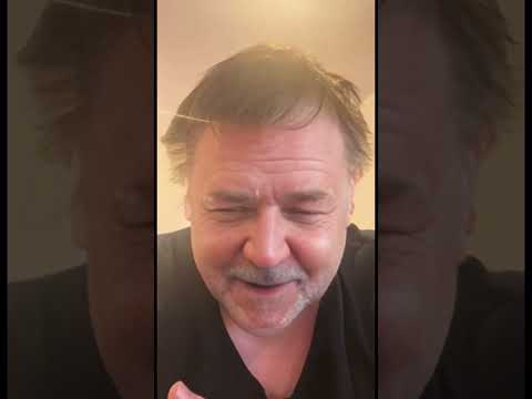 Russell Crowe reacts to Gladiator II