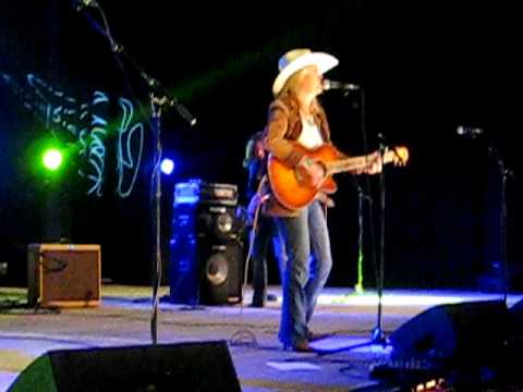 Classic Rewind: Heather Myles – ‘Nashville’s Gone Hollywood’ | My Kind ...