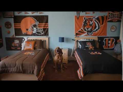 OFFICIAL NFLShop.Com Commercial featuring OFFICIAL NFL Bedding by Northwest