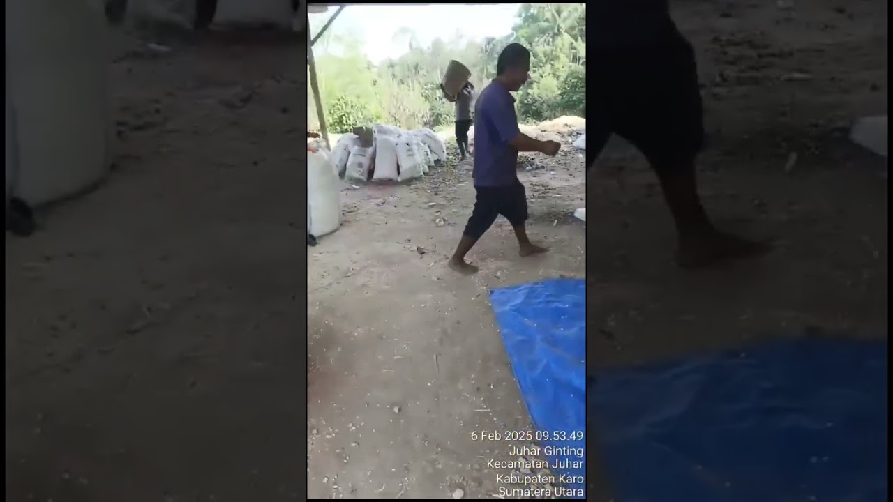 Bhabinkamtibmas Polsek Juhar Sambangi Warga, Pererat Silaturahmi dan Jaga Kamtibmas