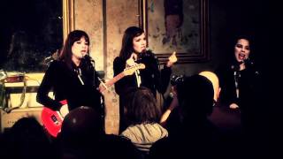 Jeff Lynne's ELO Backstage with Amy Langley and Rosie Langley - VIDEO ...