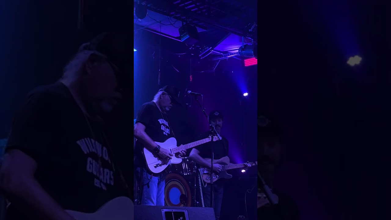 Greg Koch with Seth Lee jones - hear my train a comin