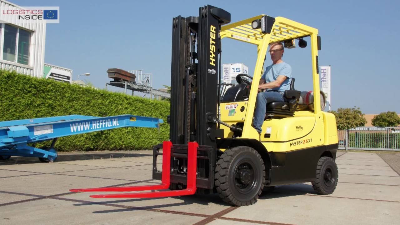 New Hyster Tugger Train supports manufacturing applications - Logistics ...