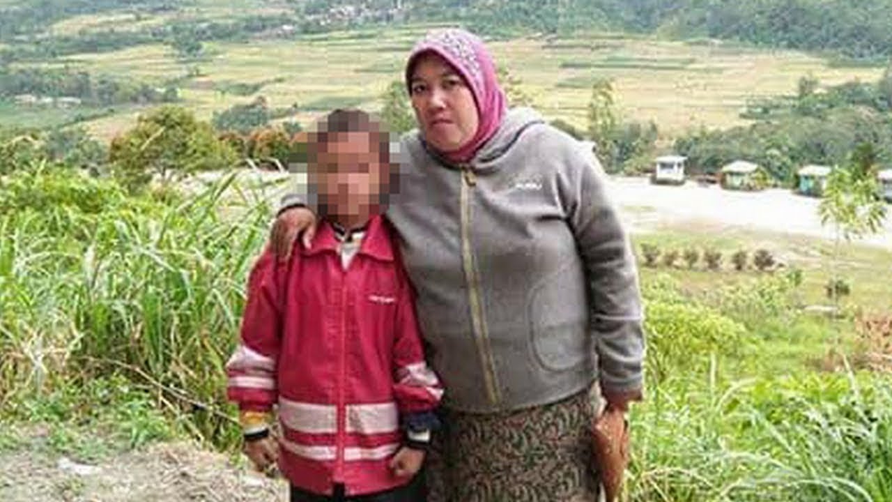 Kisah di Balik Jaket Merah dalam Rekaman ROV Basarnas, Dipakai Si ...