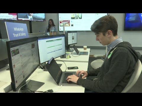 Facebook reports big rise in fake accounts