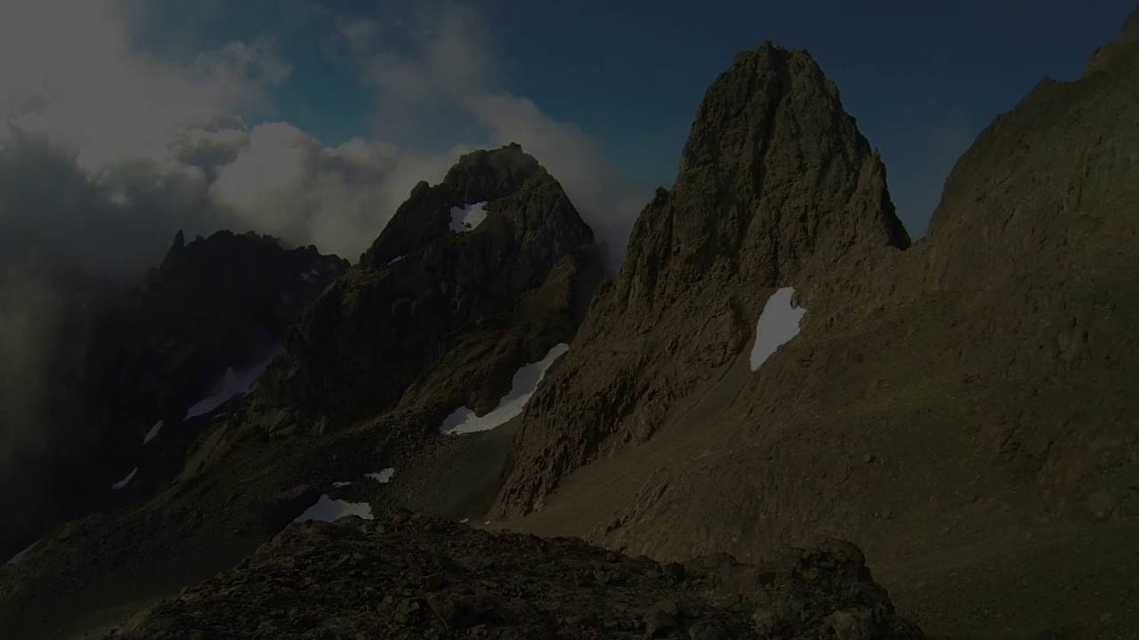 Mt. Constance summit (Fingers Traverse route)
