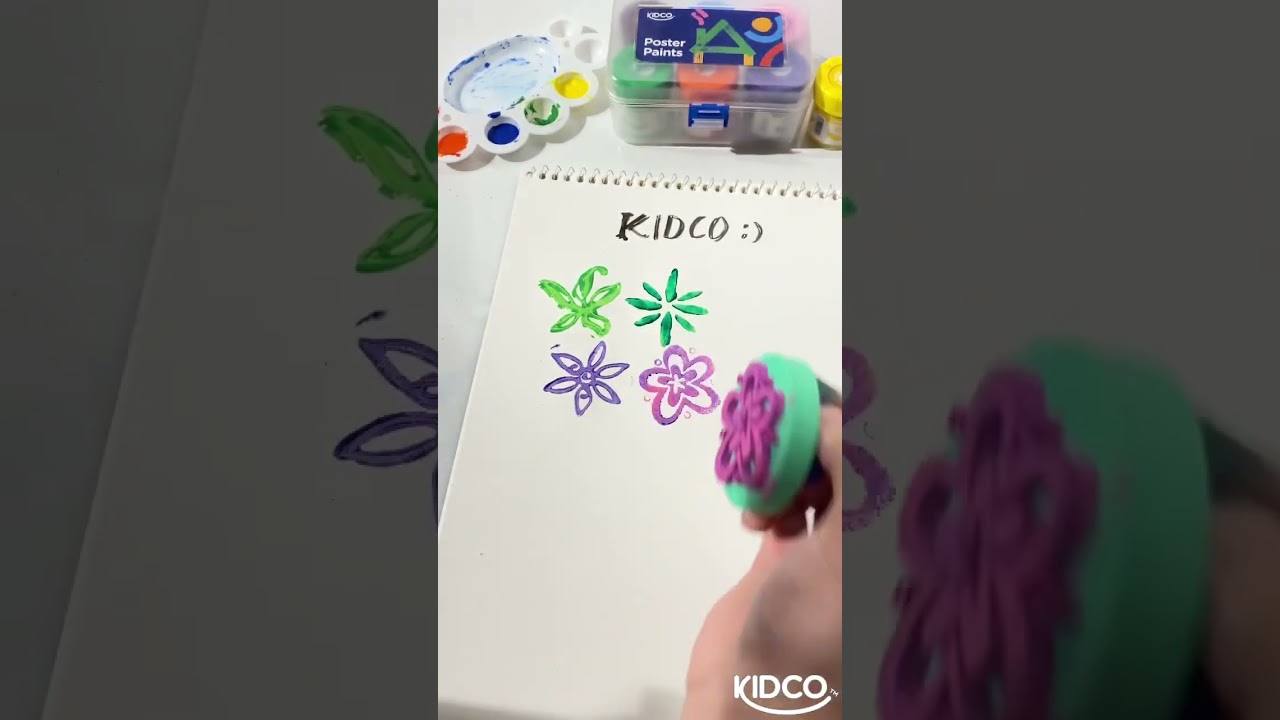 KIDCO™ Intricate Flower Foamic Stamps
