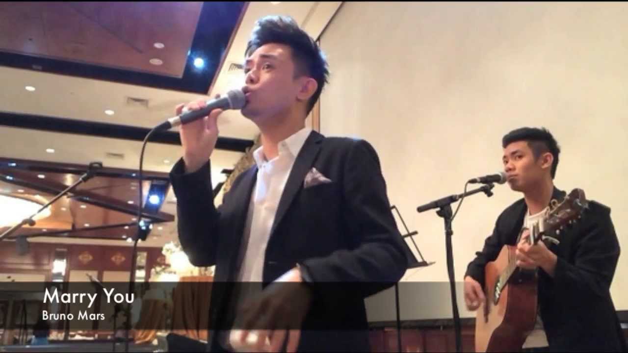 juni - White Ribbon Live Music