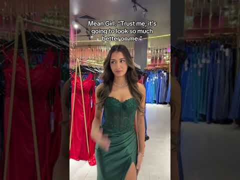 Did she deserve that๐ #promdressshopping #prom #formaldresses #promdress #fashion #promdresses
