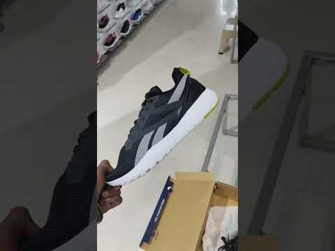 Reebok shoe with memory tech tachnology most comfortable shoe for men and women #shoe #sportshoes