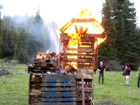 Steam Community :: Video :: Pallet Bonfire
