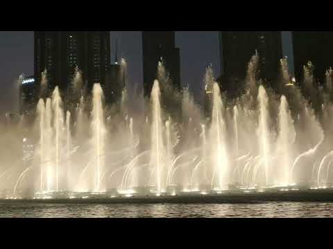 DUBAI, UAE FOUNTAIN SHOW - Things to do in Dubai | Burj Khalifa Fountain Show| Dubai Mall Fountain