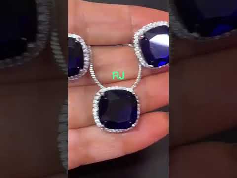 Platinum plated pendant set with complimentary chain shipping extra price Rs1000