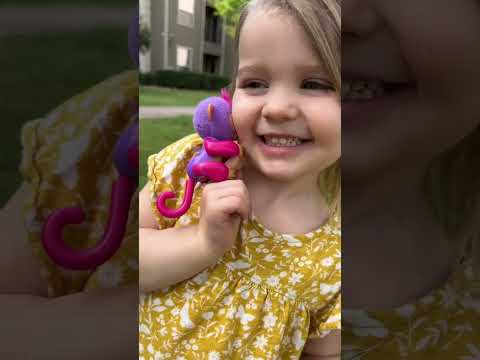 Playing outside this summer just got better with #Fingerlings! 🐵🌳 ✨