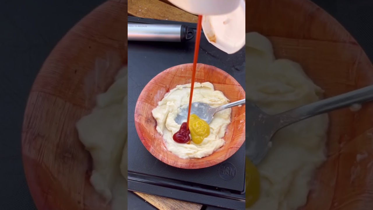 Let’s burger 🍔🤤 #homemade #munchies #shorts