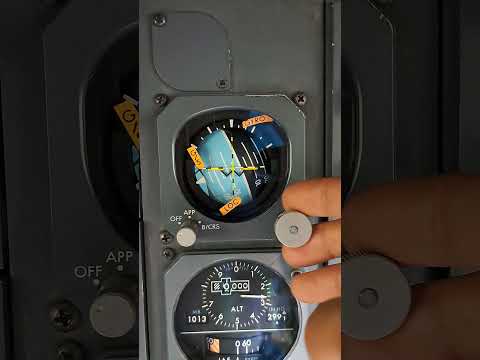 Attitude indicator (ADI) Boeing #737 #plane #boeing #engineering #flying #pilot #cockpit #cargo