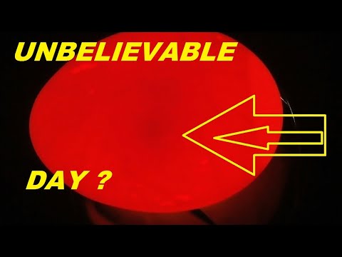 AWESOME DEVELOPMENT // EGG CANDLING DAY 6 // HOW TO CANDLE CHICKEN EGGS DAY 6...NEW 2020