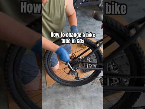 How to change a bike tube! #lifebuildz #howto #bicycle