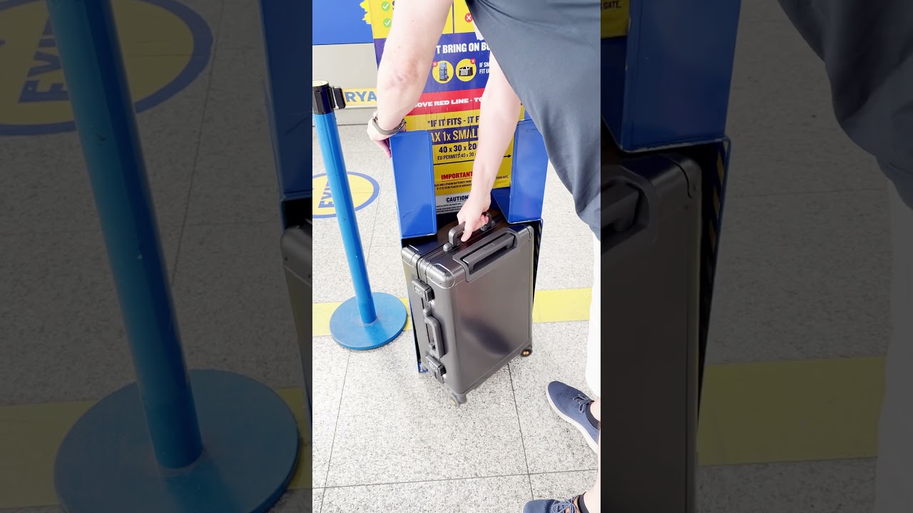 Will It Fit? Level8 Gibraltar Carry-On in Ryanair Cabin Bag Checker ✈️