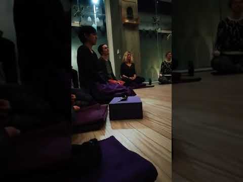Triyoga Kirtan - Shivoham Satchit Ananda Ham