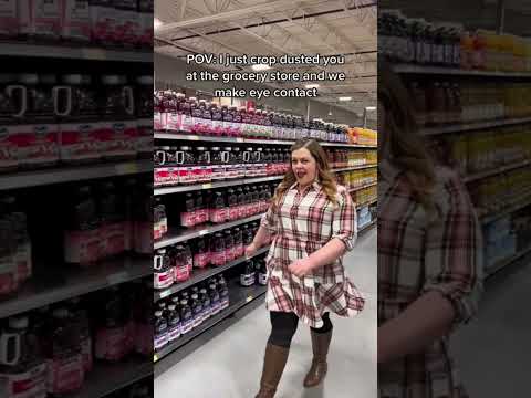 When you get crop dusted at the grocery store 💨 #shorts #funny #humor #fart #cropdust