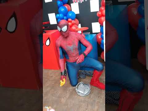 houston-superhero-party-character-spider-hero-bear-trap-game-birthday-celebration