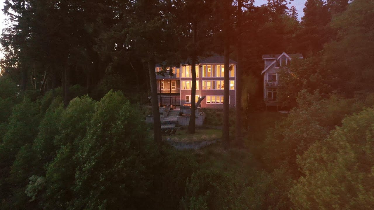 Luxury Living with Incredible Views in Longbranch