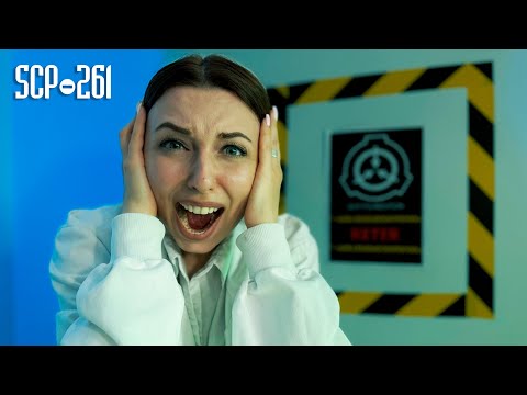 SCP: THE TESTS | Short Film (SCP-261 Pan-Dimensional Vending Machine)