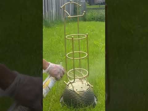 EASY DIY RUST-OLEUM SPRAY GOLD TOILET PAPERS HOLDER