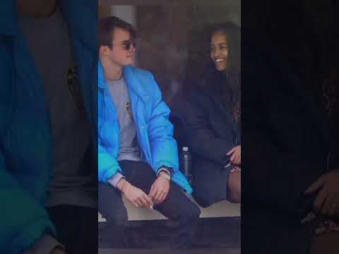 Malia Obama and English boyfriend