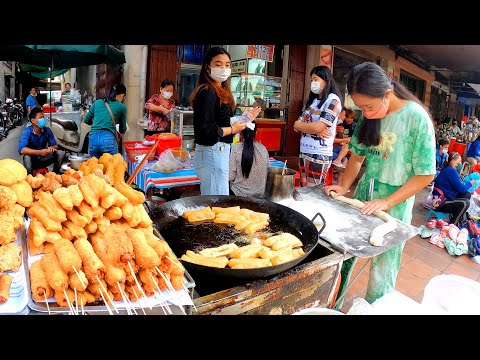 Various Street Food in Phnom Penh, Amazing Cambodian Food Tour !