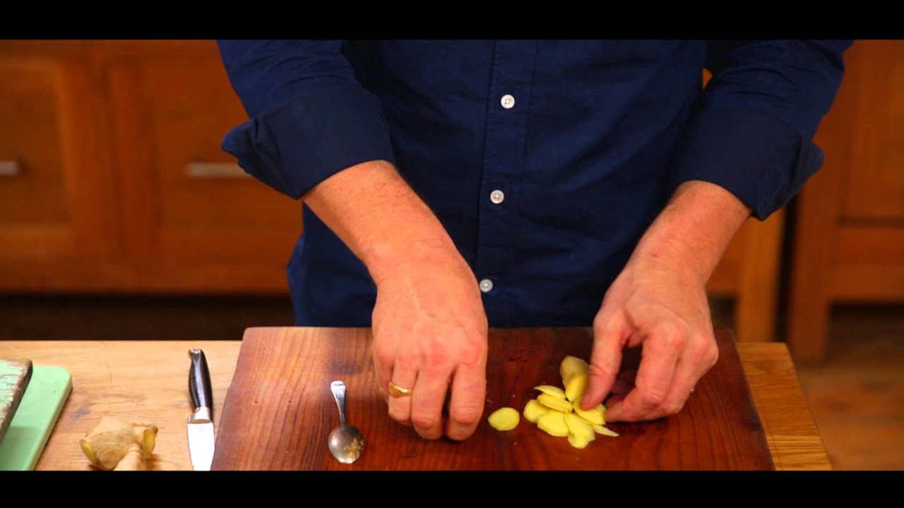 How to Peel Ginger | Jamie’s 1 Minute Tips