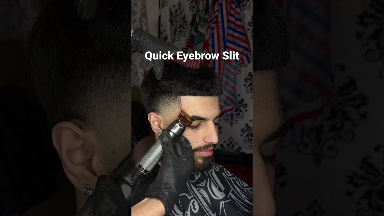Quick Eyebrow Slit 👍🏼     #eyebrowtutorial #barbercut #barbershopconnect #taperfade #midfade
