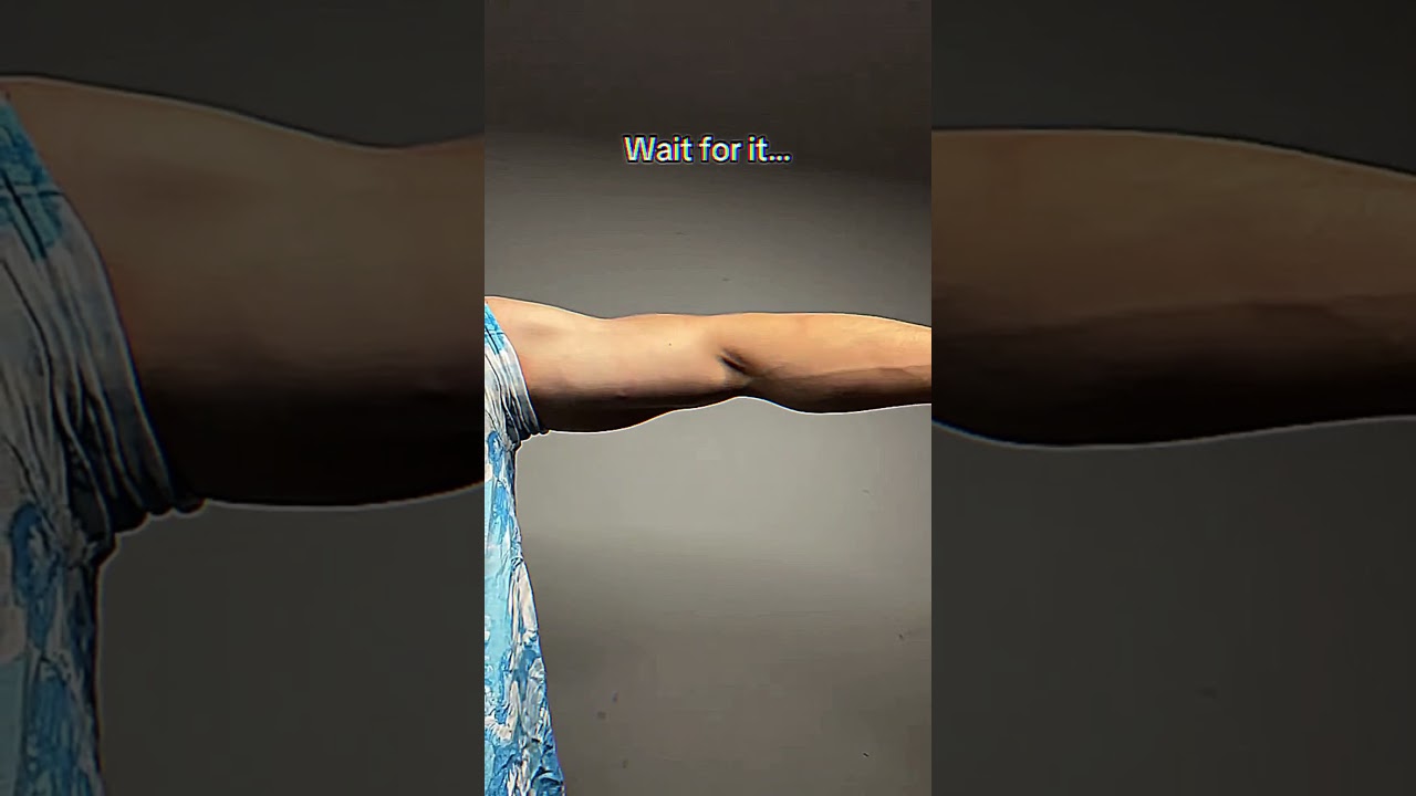 My bicep looks small until I flex 😳 #fitness #motivation