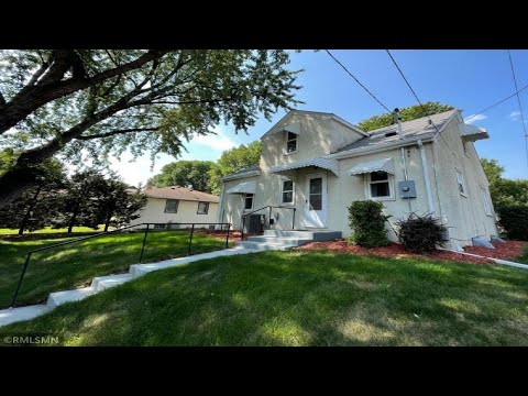 258 15th Avenue N, South Saint Paul, MN Presented by The Home Solutions Team.
