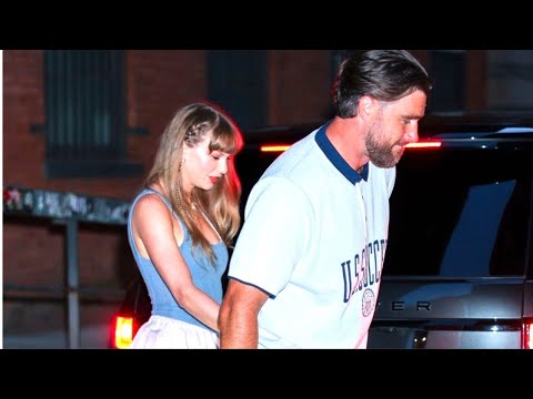 Taylor Swift Convoy Caught Gives Way to An Ambulance During Outing in Florida 21 June 2025