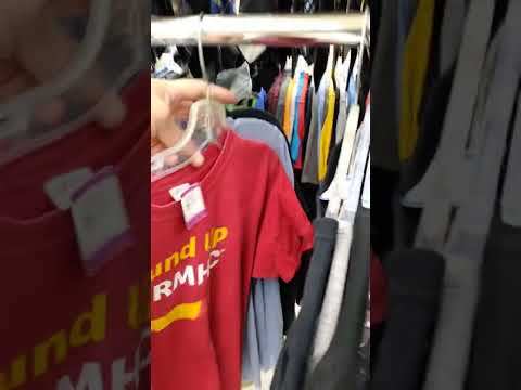 Mcdonalds tee shirt .Ronald Mcdonald House . junk store