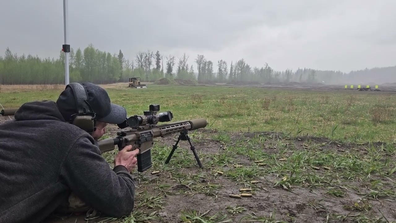 Shooting suppressed C20 rifle